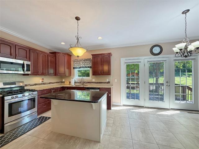 4385 stone creek drive