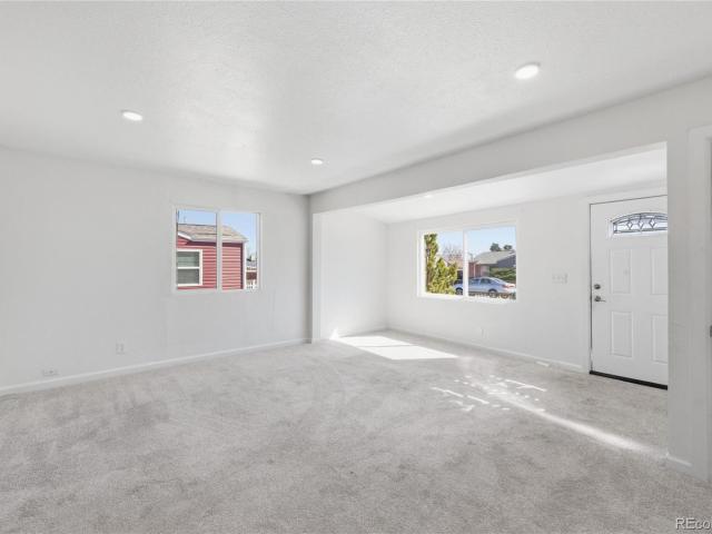 4385 W Dakota Avenue