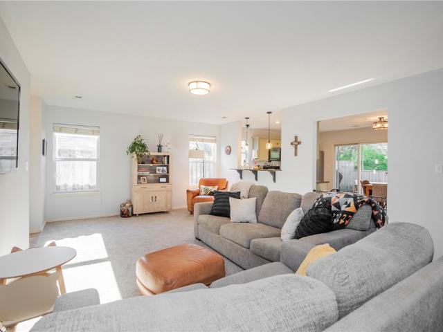 4385 W Serviceberry Drive