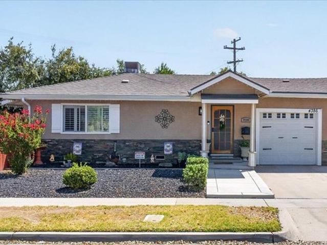 4386 N West Ave, Fresno, CA 93705