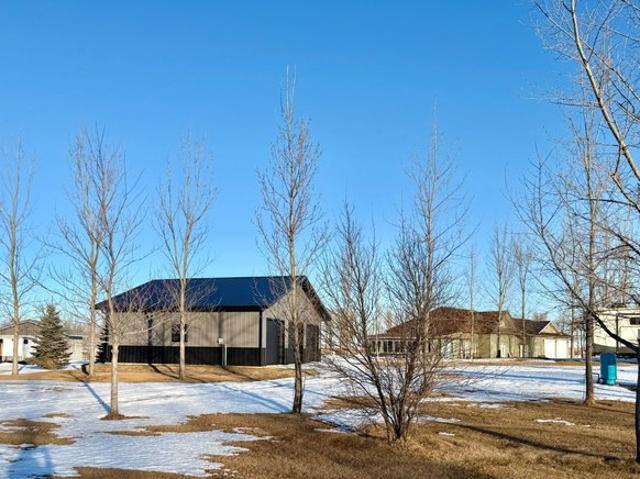 4386 Perch Cir, Wishek, ND 58495