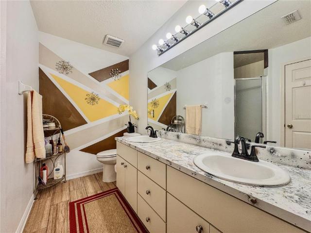 4380 NE 19th Ave, Ocala, FL 34479 | MLS #O6388