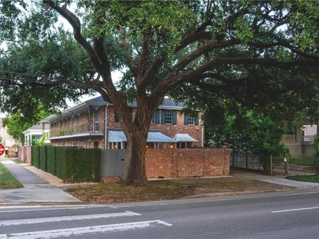 4380 Lasalle St, New Orleans, LA 70115