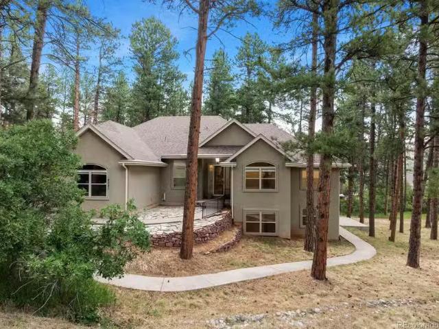 4381 Cheyenne Dr, Larkspur, CO 80118 MLS 1872328