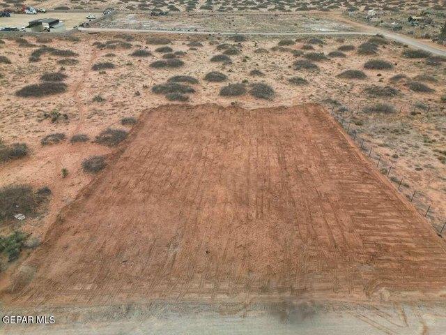 4381 Hovland Ln, El Paso, TX 79938