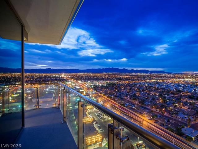 4381 W Flamingo Road 2701