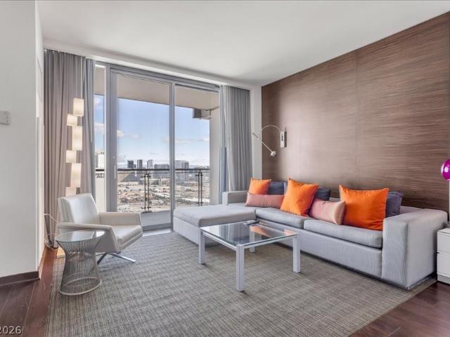 4381 W Flamingo Road 34308