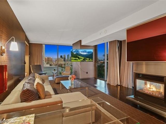 4381 W Flamingo Rd Unit 8322, Las Vegas, NV 89103