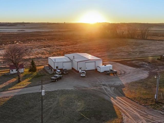 43838 NE Jim River Rd, Utica, SD 57067