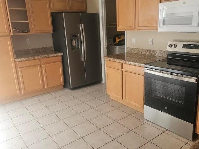 43839 w rio grande drive