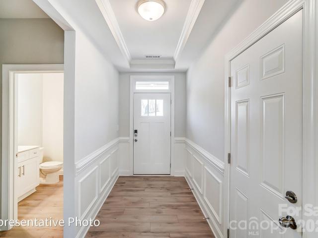 4383 Black Court