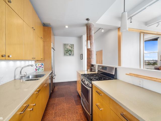 438 12TH Street 6A