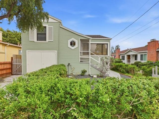 438 43rd St, Richmond, CA 94805