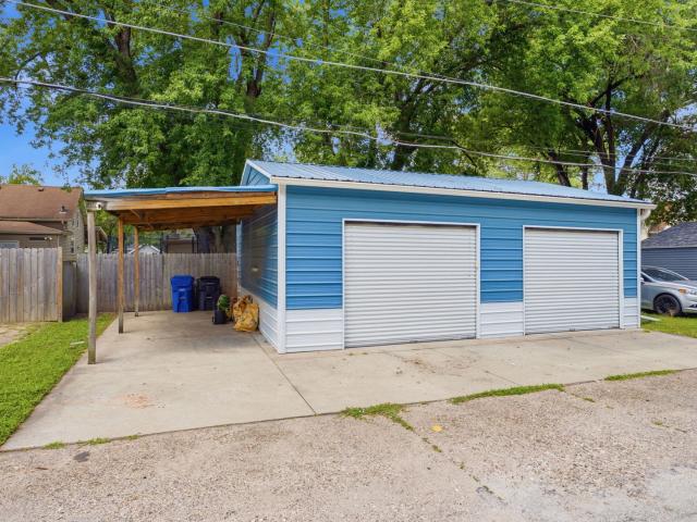 438 49th Street