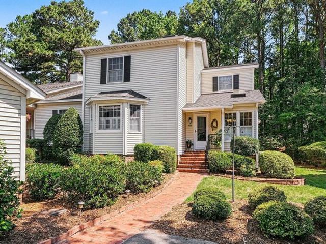 438 Crossvine Close, Pittsboro, NC 27312