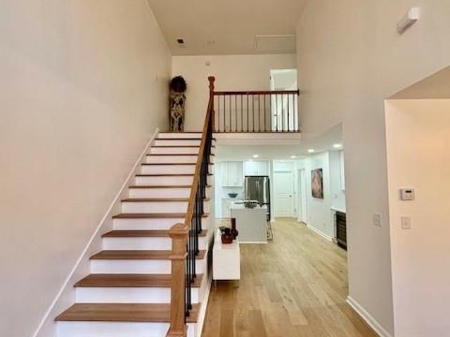 438 Ansley Street