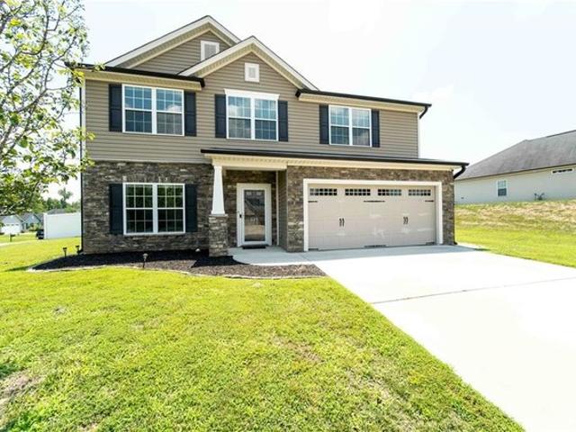 438 Bald Cypress Dr, Winston Salem, NC 27127