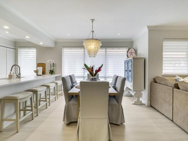 438 Brackenwood Ln S, Palm Beach Gardens, FL 33418