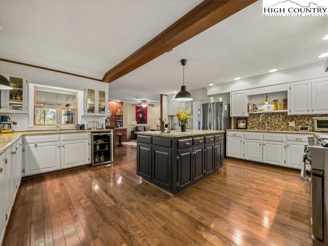 438 Glade Valley Road
