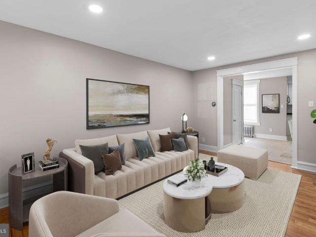 438 Glendale Rd, Upper Darby, PA 19082 | MLS #PADE2113 | Compass