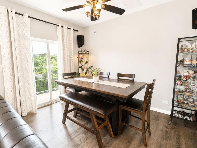 438 Grosvenor Lane # 438