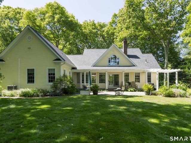 438 Grove Beach Rd N, Westbrook, CT 06498