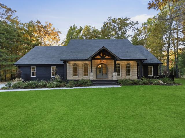 438 Deer Run Rd, Wartrace, TN 37183 | MLS #3051 | Compass
