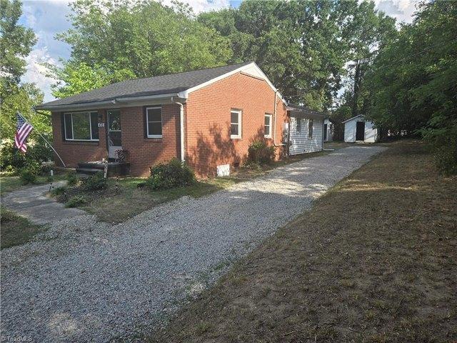 438 Dudley St, Burlington, NC 27217
