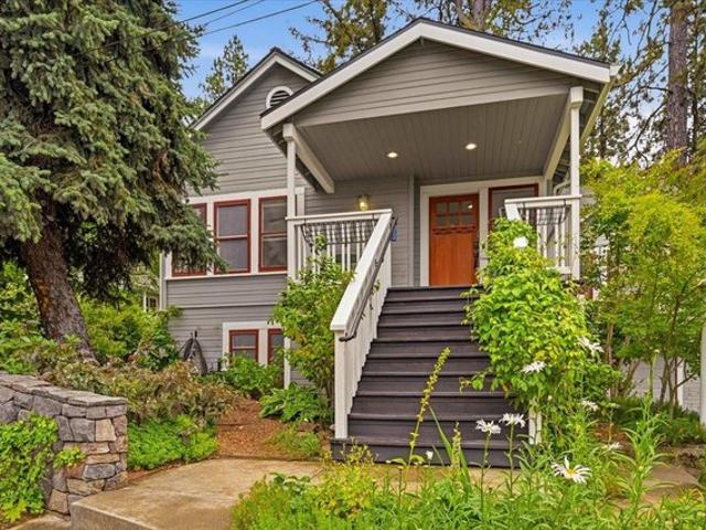 438 Kate Hayes St, Grass Valley, CA 95945