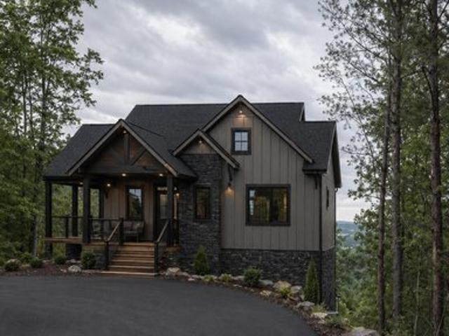 438 Hawken Dr, Walland, TN 37886