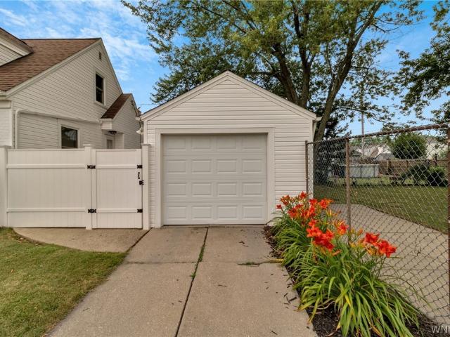 438 Highland Avenue