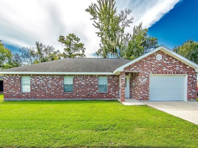 438 Idlewild Dr, Houma, LA 70364