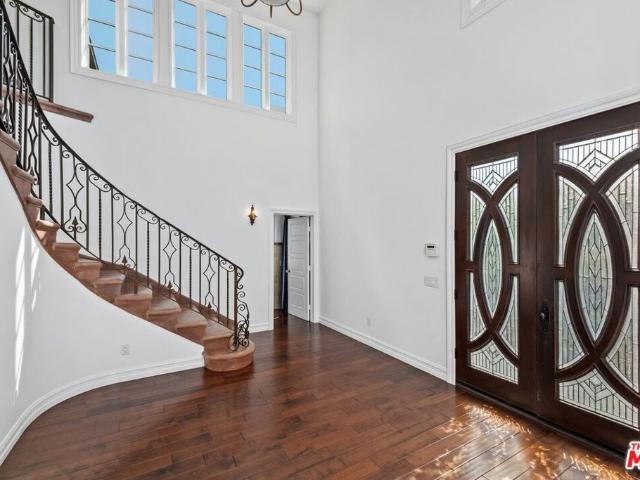 438 Lincoln Boulevard