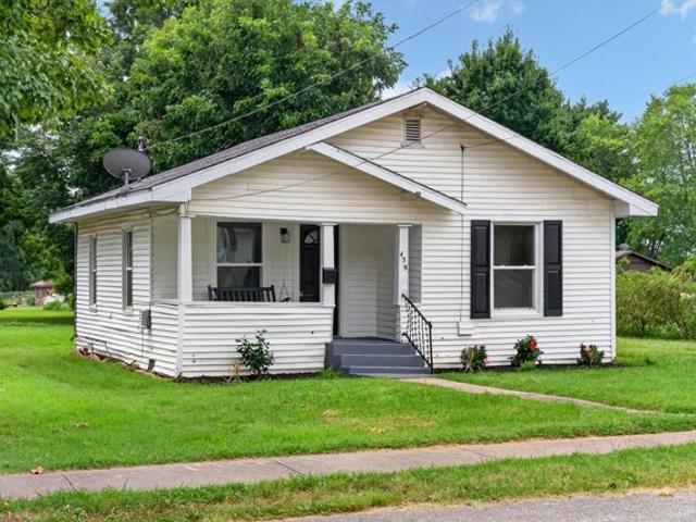 438 Lucas St, Marshfield, MO 65706