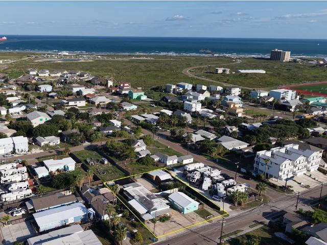 438 N Station St, Port Aransas, TX 78373 | MLS #462440