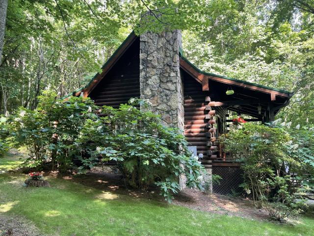 438 Starr Mountain Road