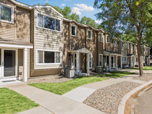 438 Pondridge Circle
