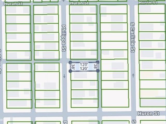 438 Phillipa St, South Bend, IN 46619