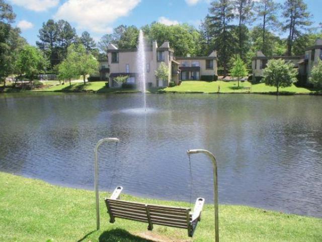 438 Willow Lake 3 Bedroom Apartment for Rent at 1818 Judson Rd, Longview, TX 75605