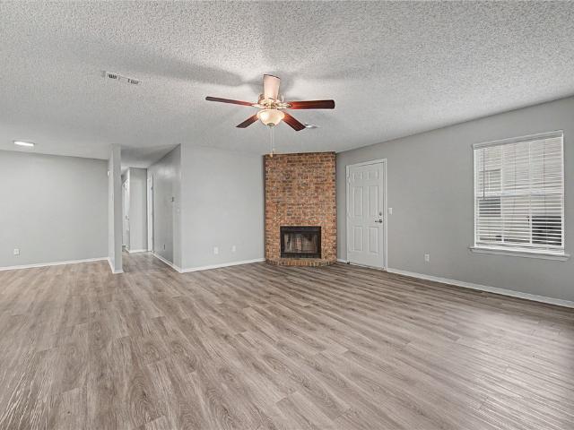 4394 & 4396 W Thrasher Drive