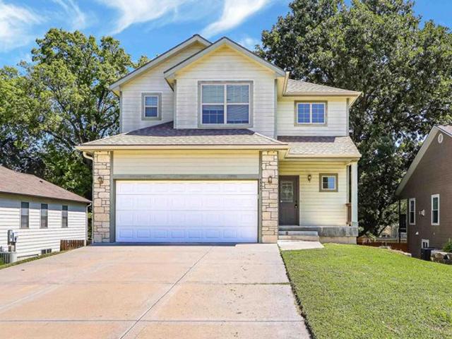 4395 Aspen Dr, Manhattan, KS 66502