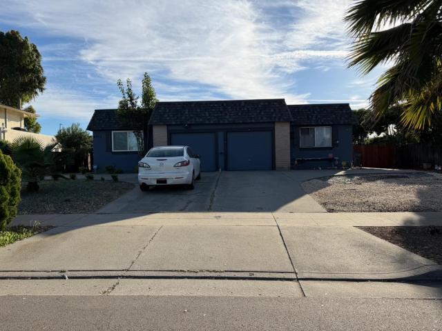4395 4 Wessex Dr, San Jose, CA 95136 | MLS #ML82042 | Compass