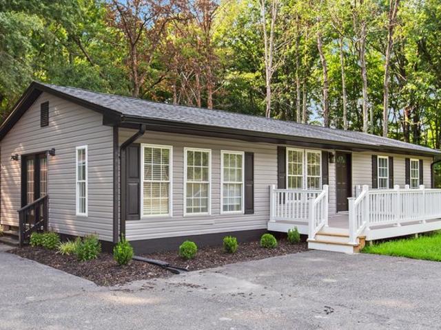 4396 Potomac Dr, King George, VA 22485