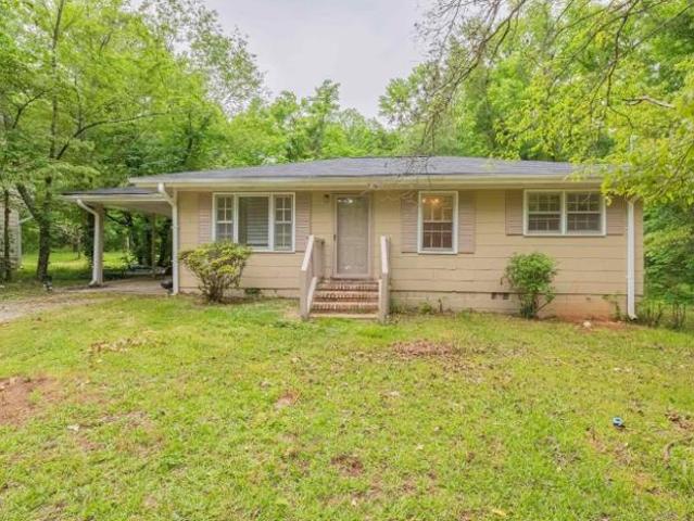 4397 Yates Rd, College Park, GA 30337