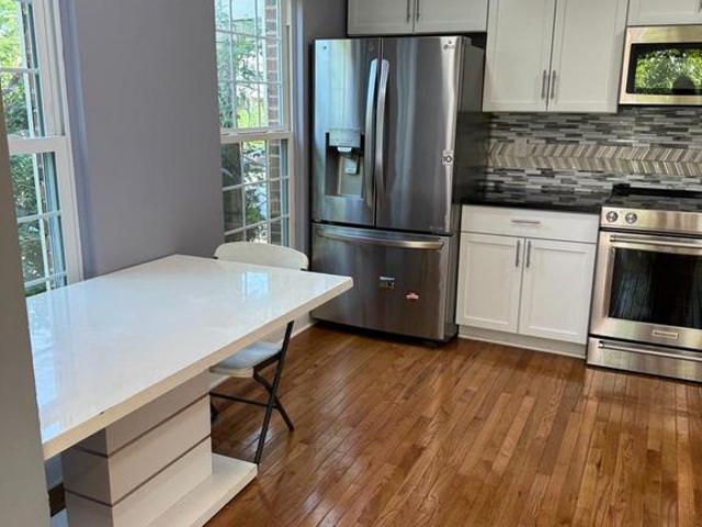 43986 Bonlee Square