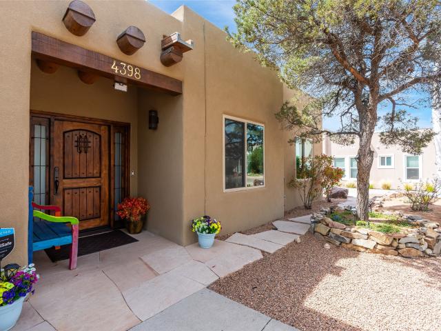 4398 Laughing Crow Lane