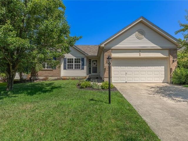4398 Longmeadow Ln, Beavercreek, OH 45430
