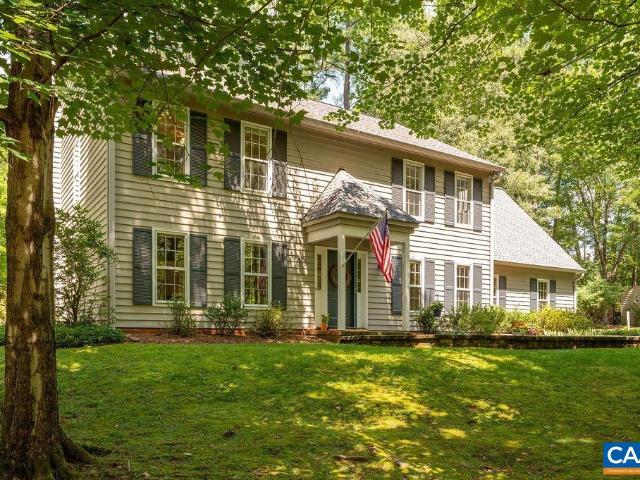 4390 carriage hill dr