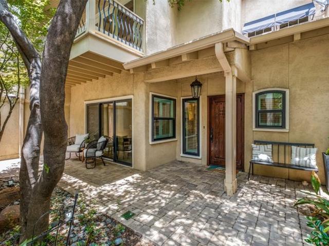 4390 Cochran Chapel Cir, Dallas, TX 75209