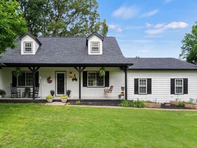 4390 Conwhey Ct, Smyrna, GA 30082